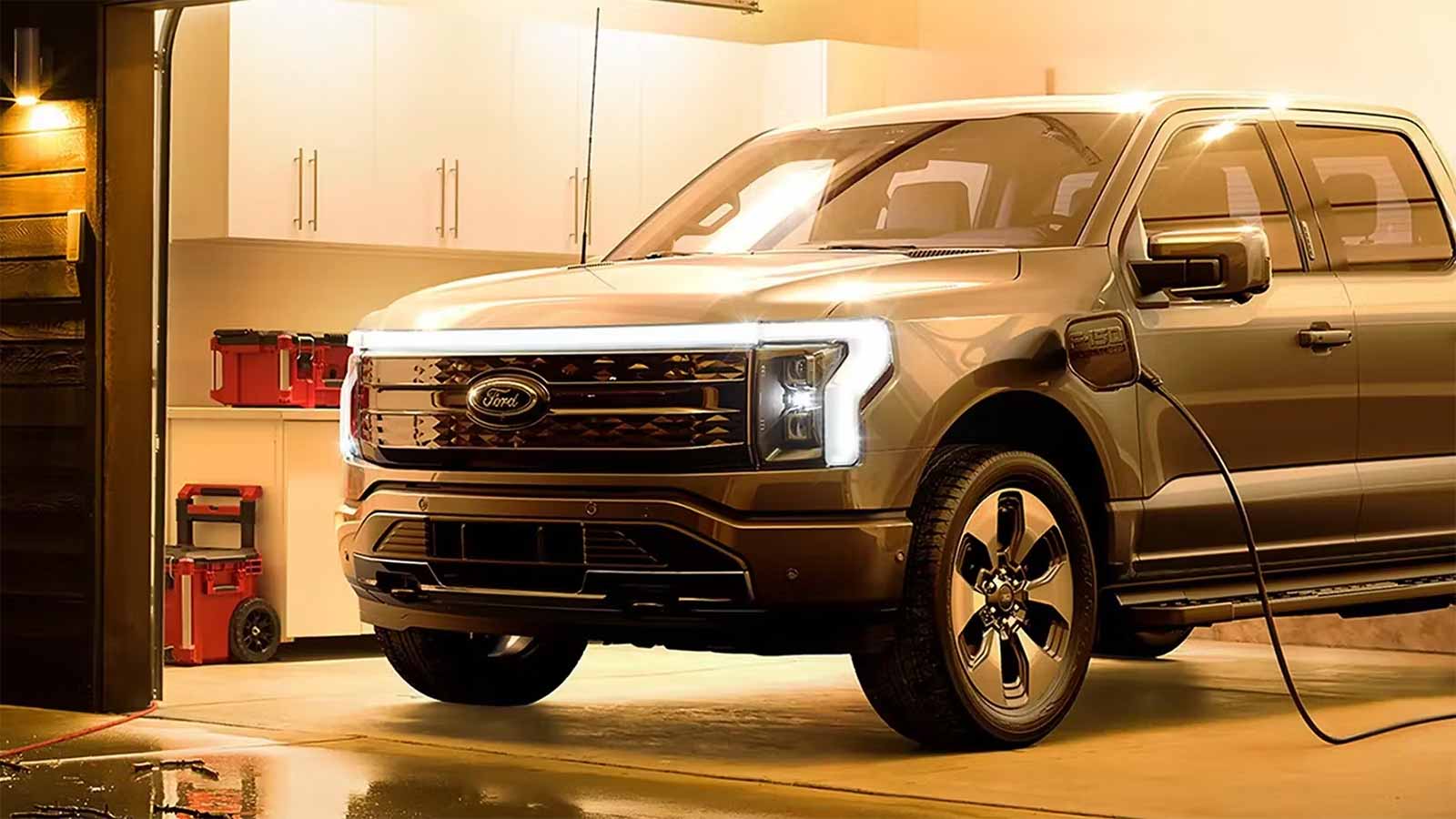 Ford Unveils $30,000 Electric Pickup as Part of Bold EV Strategy – Azat TV