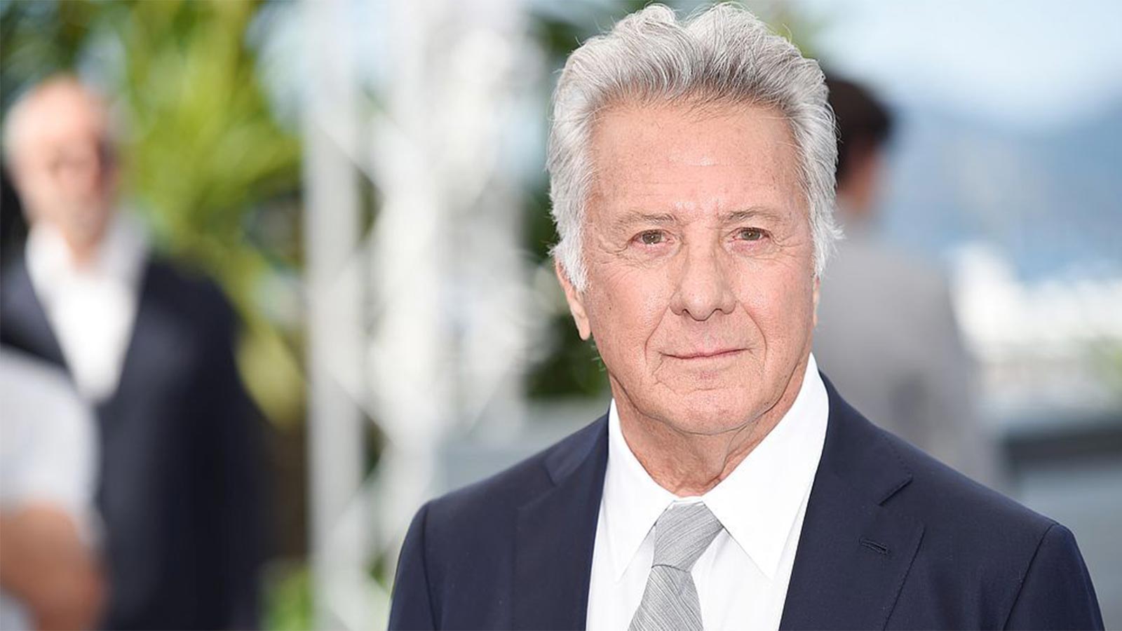 Dustin Hoffman: The Relentless Innovator Who Redefined Hollywood Authenticity – Azat TV