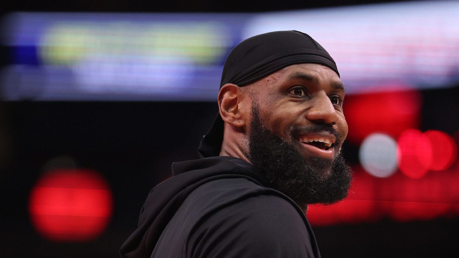 LeBron James at 40: Legacy, Retirement, and the Real Heat Culture – Azat TV