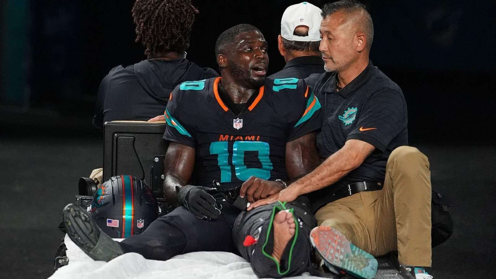 Tyreek Hill Injury Update: Dolphins Star’s Dislocated Knee Shakes Monday Night Football Win ...