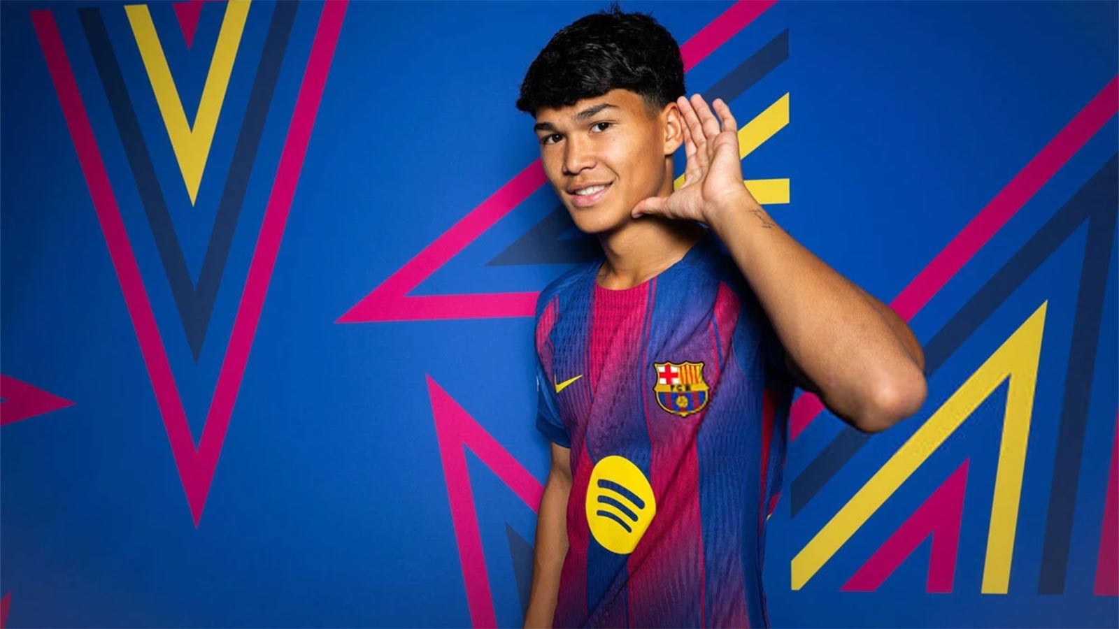 Dro Fernandez Transfer and Future at FC Barcelona – Azat TV