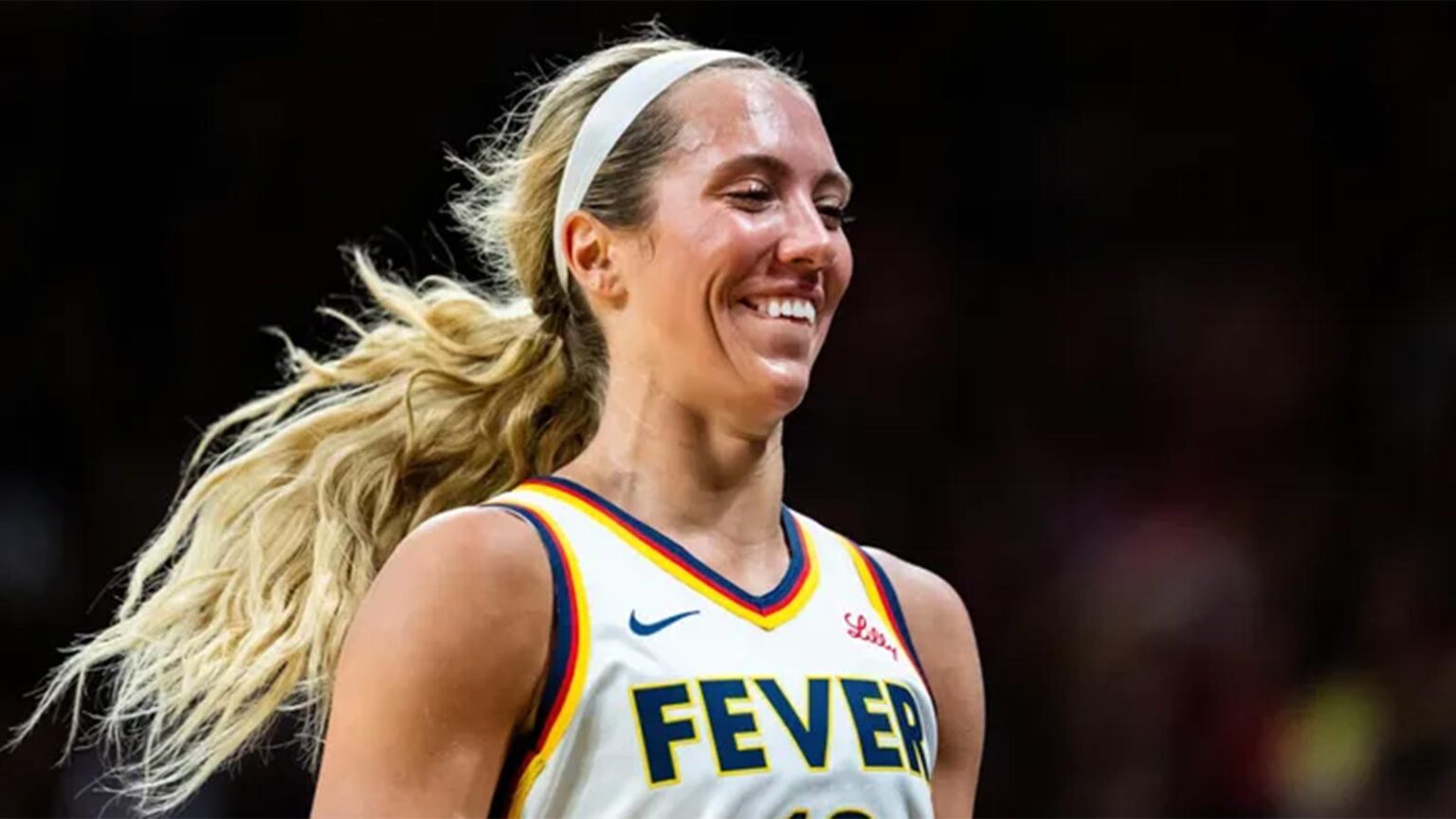 Lexie Hull and the Fever Ignite Change in the WNBA Playoffs – Azat TV