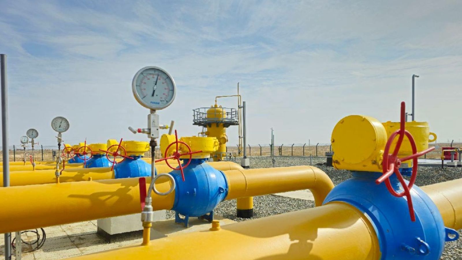 Serbia Extends Gas Supply Deal with Russia Amid Iraq’s Energy Crisis ...