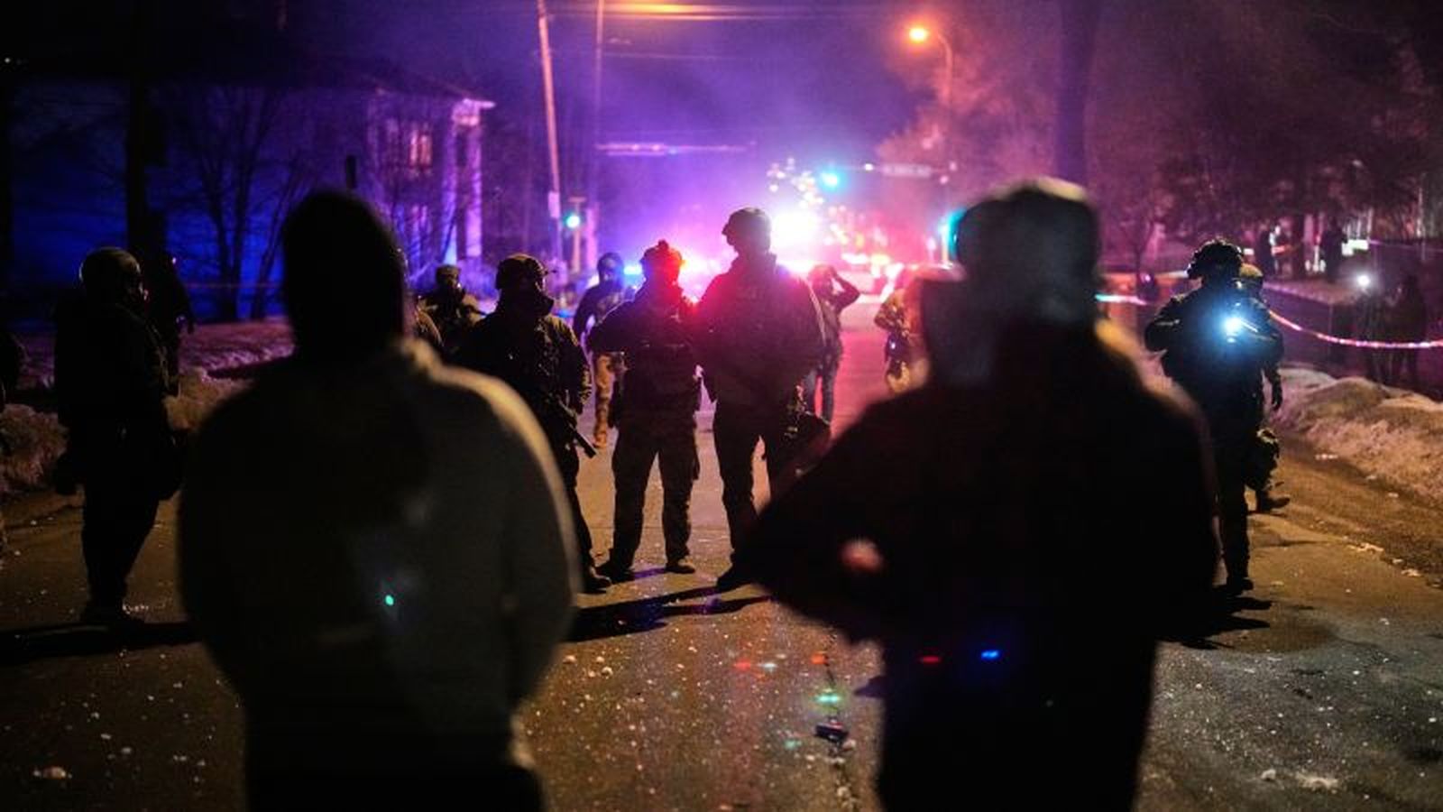Minneapolis Boils Over: Federal Crackdown, Fatal Shooting Ignite ...